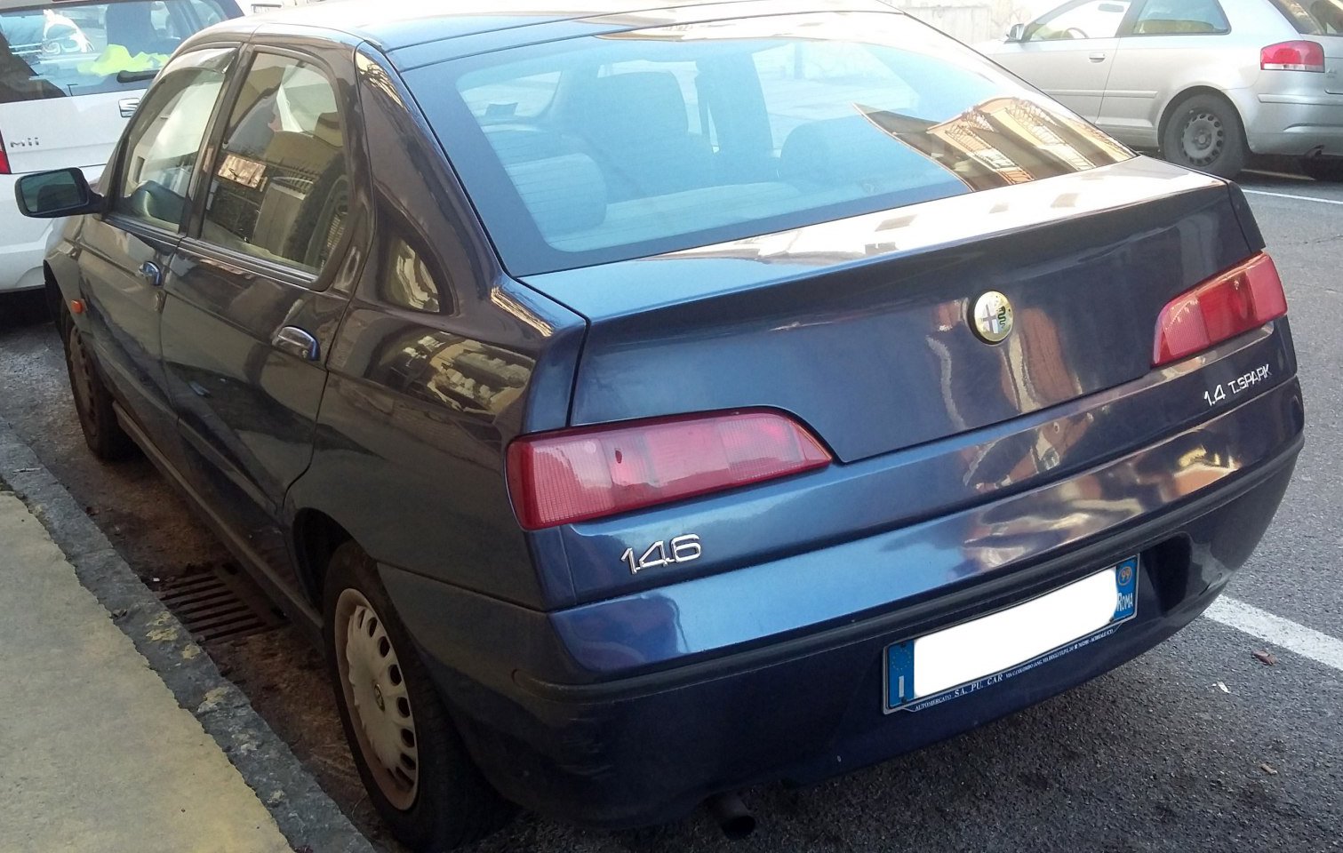 Alfa Romeo 146 technical specifications and fuel economy